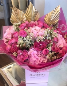 Suttons Florist in Liverpool deliver flowers in Liverpool Merseyside